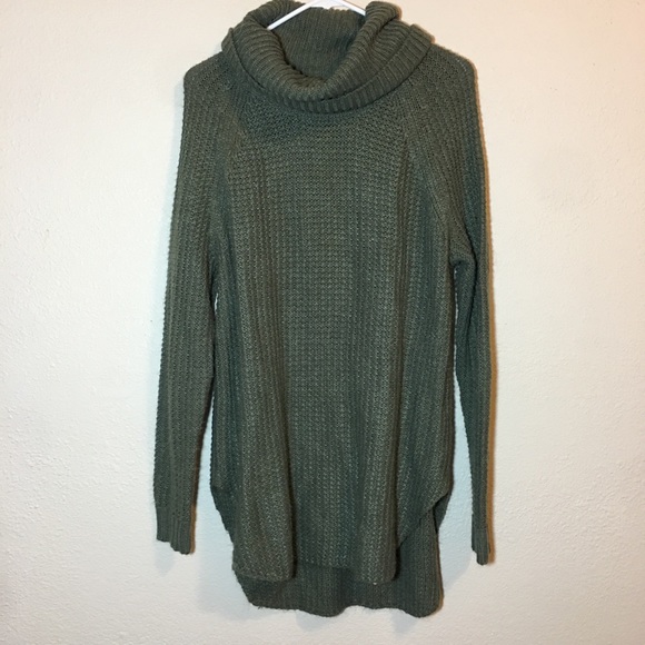 Merona | Sweaters | Merona Green Oversized Turtleneck Sweater Eee ...